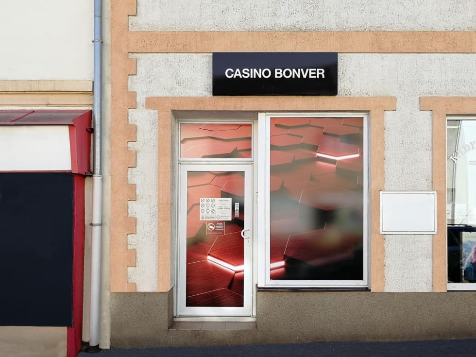 Nové CASINO BONVER v Praze 8 | Casina a Cluby Bonver
