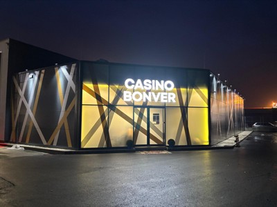 Casina a Cluby Bonver